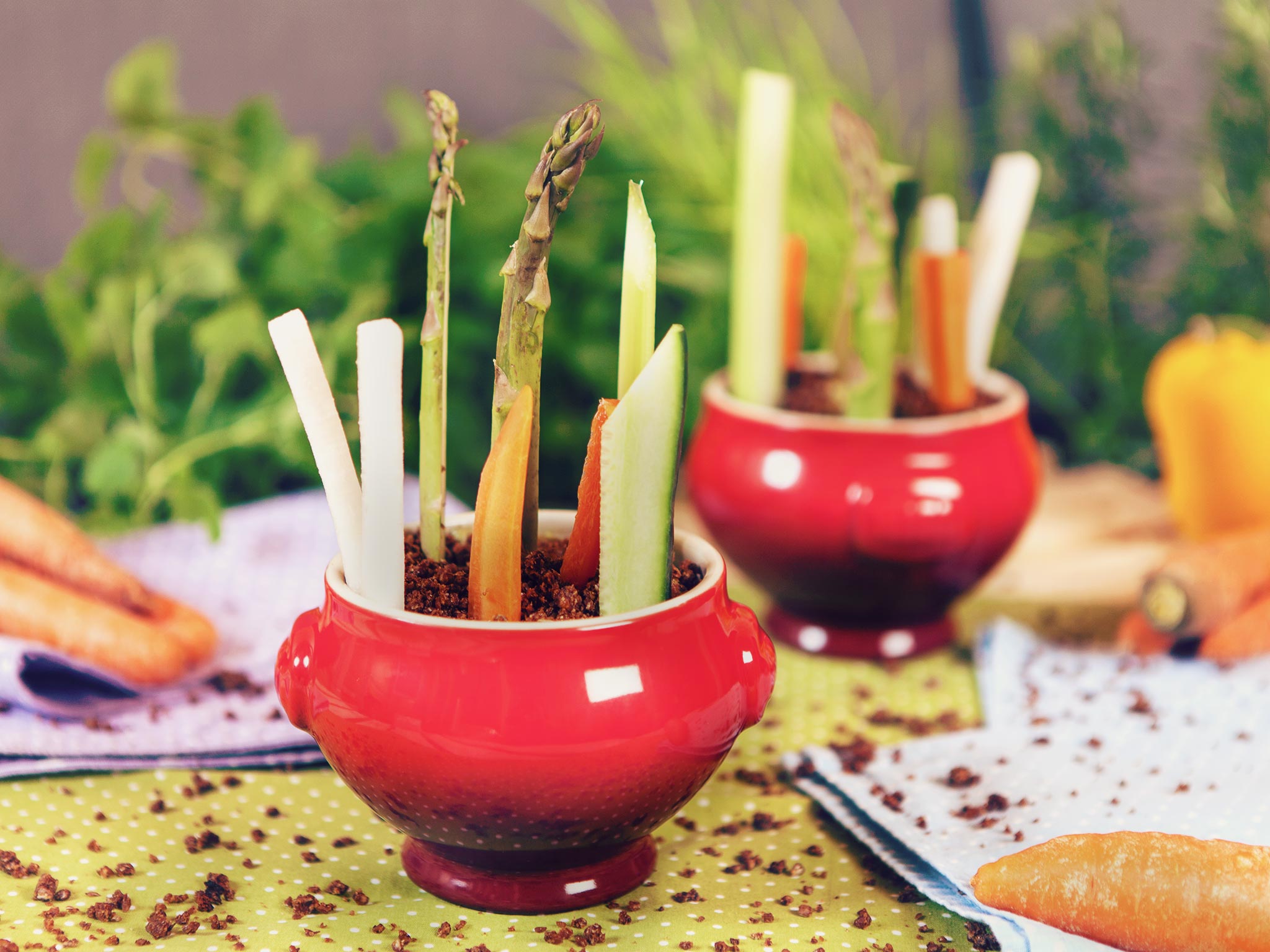 Vegetable sticks in a tumbler - Bing Chef - The Art of Cooking
